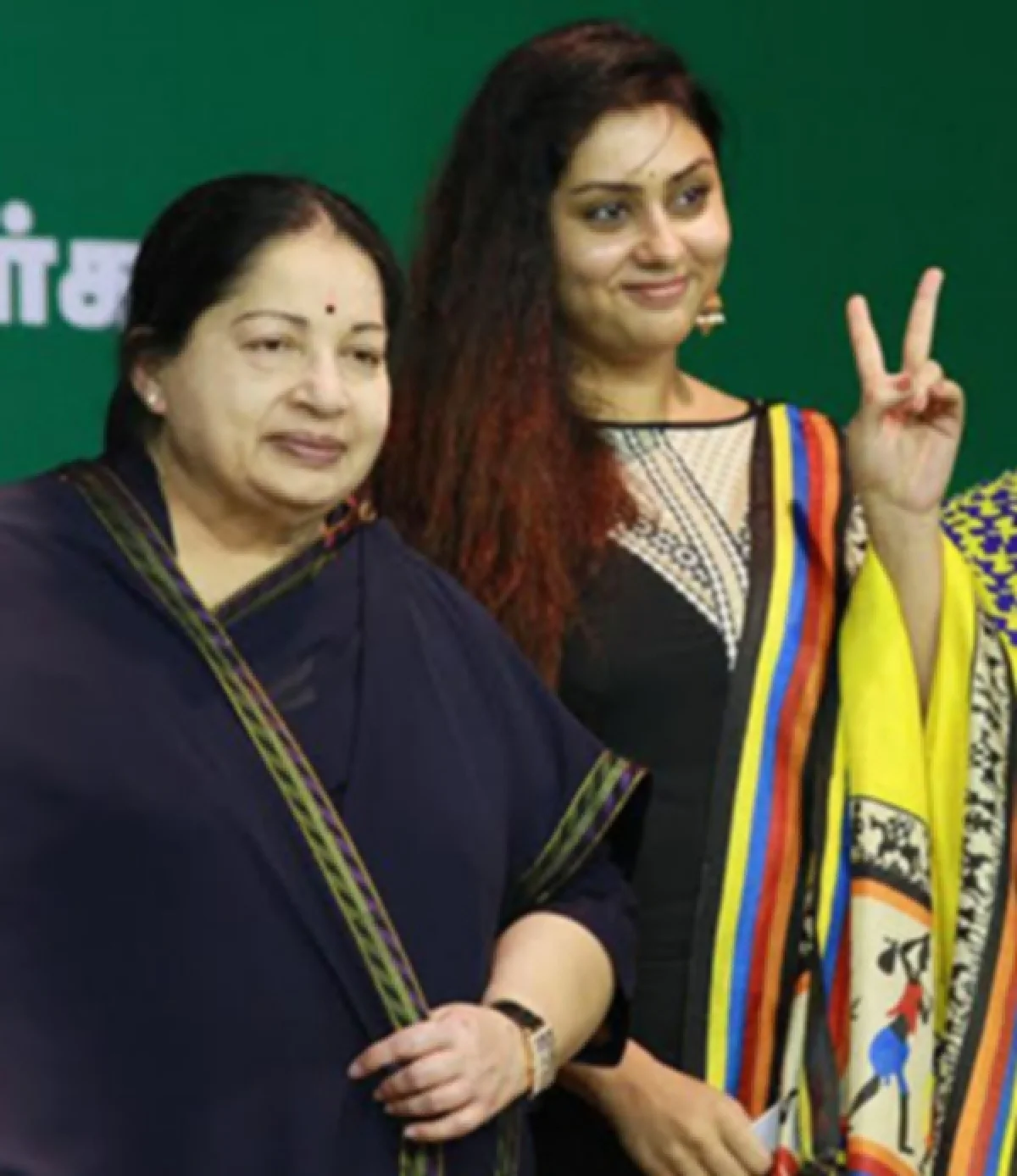 நமீதா இனி இங்க தான்: அதிமுகவில் சேர்ந்த காரணத்தை கூறுகிறார் - Namitha ...