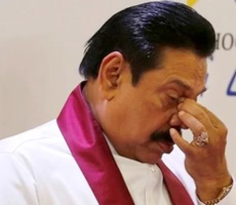 ராஜபக்‌சே வழங்கிய நகைகள் போலியானவையா? முன்னாள் போராளி கடிதம் - was ...