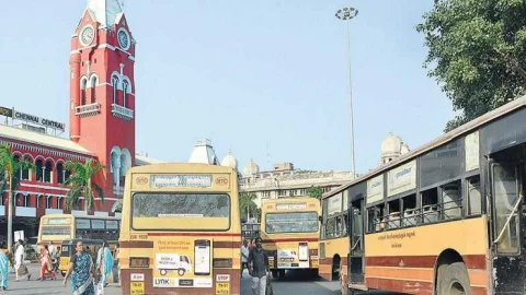 அரசு பேருந்து பயணிகளுக்கு ஹேப்பி நியூஸ்! – ஈஸியா இலவசமா புகார் ...