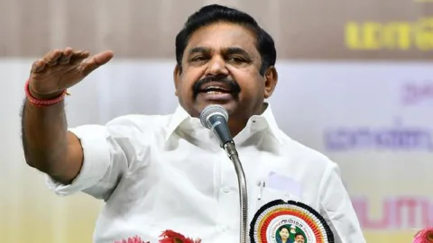 மதுரையில் எம்ஜிஆர் சிலை சேதம்! கொதித்தெழுந்த எடப்பாடியார் கண்டனம் ...