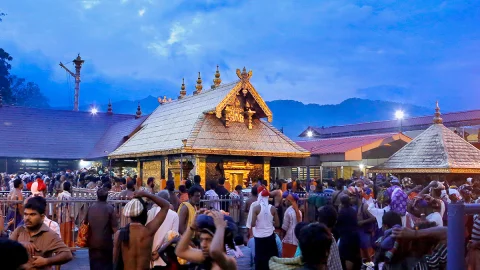 சபரிமலை ஐயப்பன் கோயில் இன்று திறப்பு.. பக்தர்கள் முன்பதிவு செய்யலாம் ...
