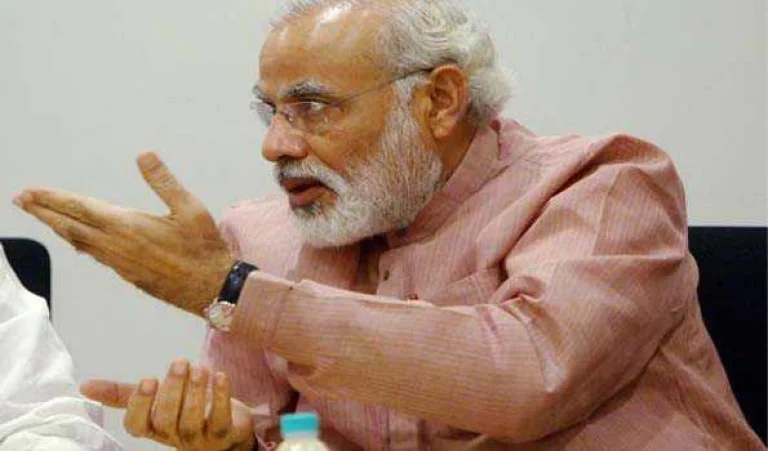 PM to set a 125 feet Ravana on fire in Dussehra, festival in Lucknow ...