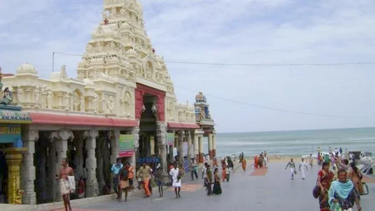 திருச்செந்தூரில் மாசிப்பெருவிழா. கொடியேற்றம் தேதி அறிவிப்பு..! - Maasi ...