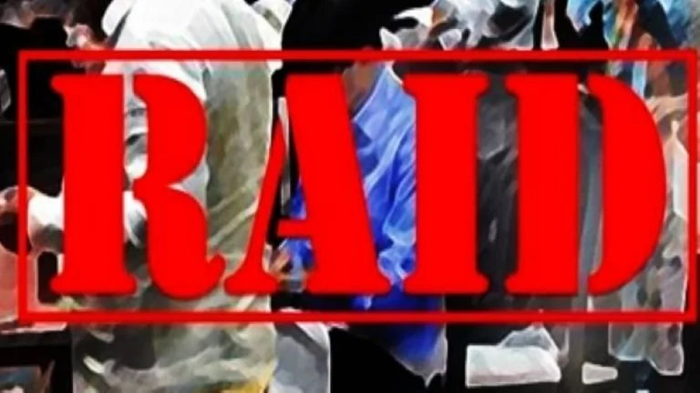 गुन्हे शाखेने पुण्यातील रेव्ह पार्टीवर छापा टाकला; तीन अल्पवयीन मुलांसह ...