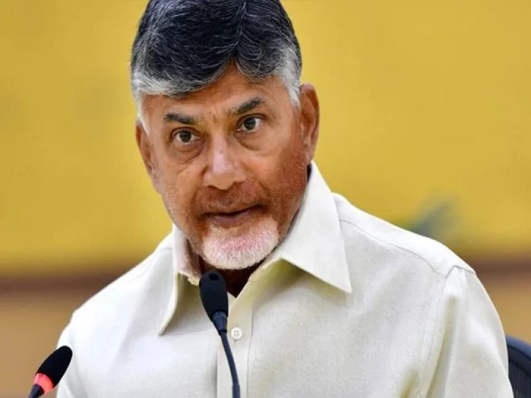 ఎల్జీ పాల్జీమర్స్ గ్యాస్ లీకేజీ బాధితులకు తెదేపా ఆర్థిక సాయం ...