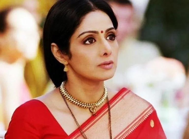 శ్రీదేవి వర్ధంతి... 16 ఏళ్ల వయస్సులోనే...? - Sridevi Death Anniversary ...