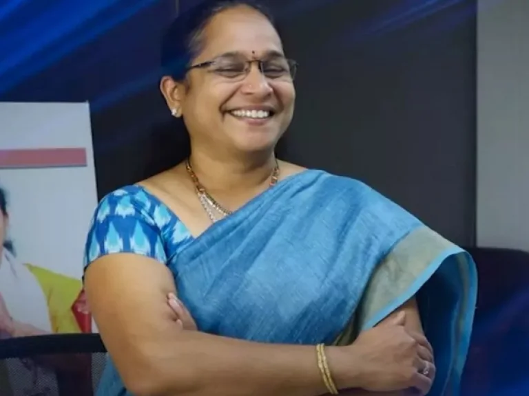 లోకం మాధవి ఆస్తుల విలువ రూ.894 కోట్లు - Lokam Madhavi, JSP candidate ...